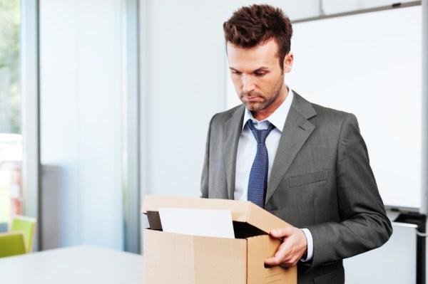 How to effectively manage stubborn employees?