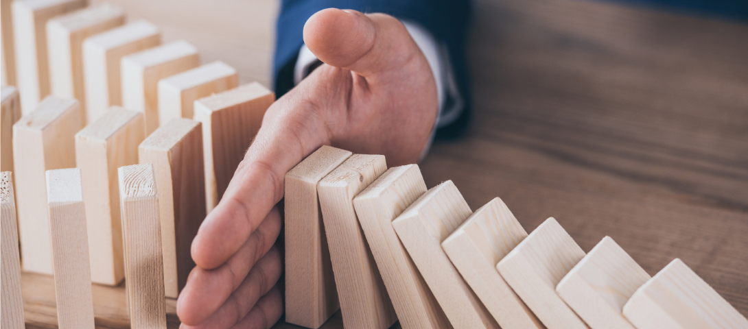 Strategies for Risk Mitigation: How to Make Reliable Delivery Commitments